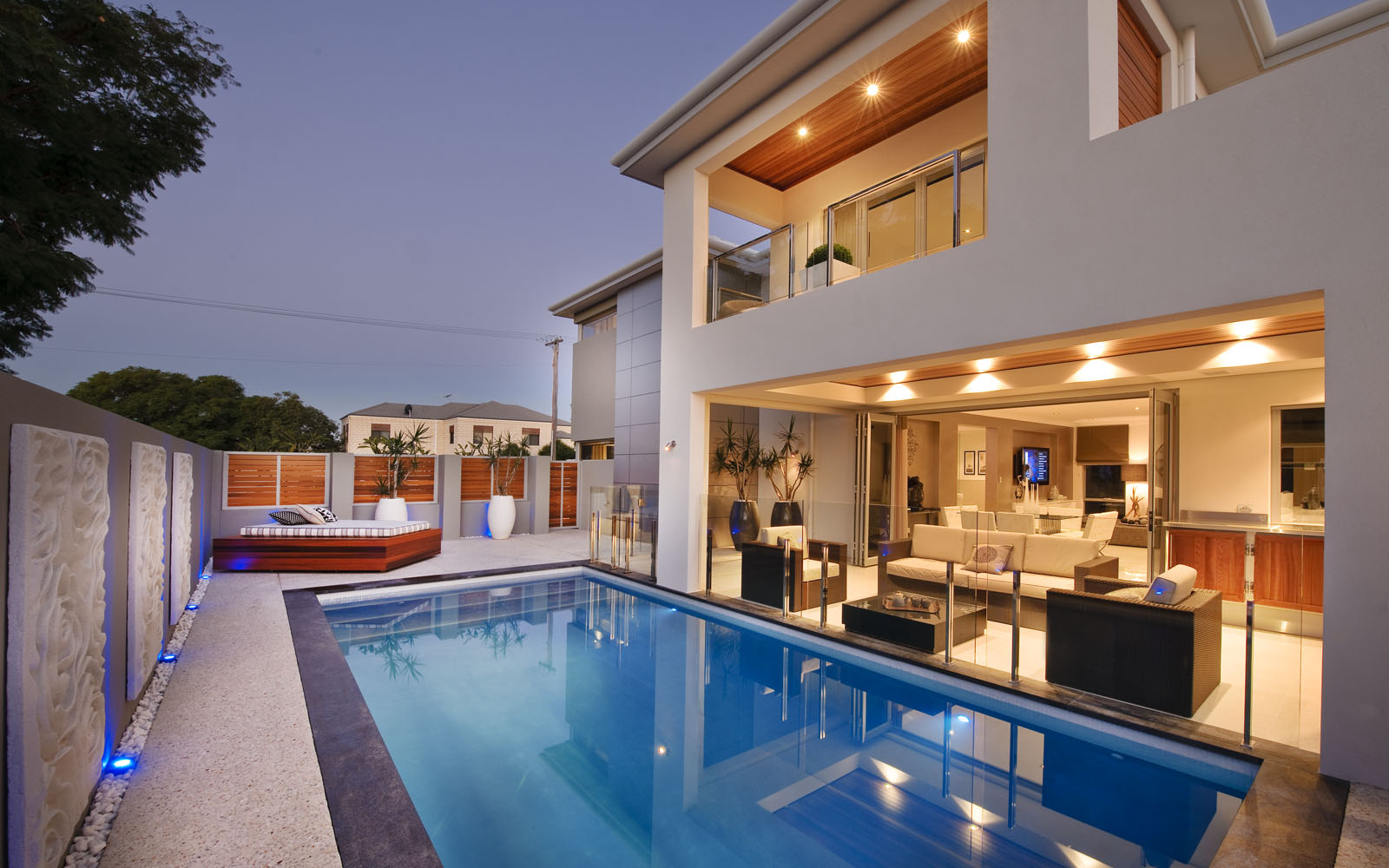 Decorative Concrete: Seamless Perfection for Pool Surrounds | Holcim ...