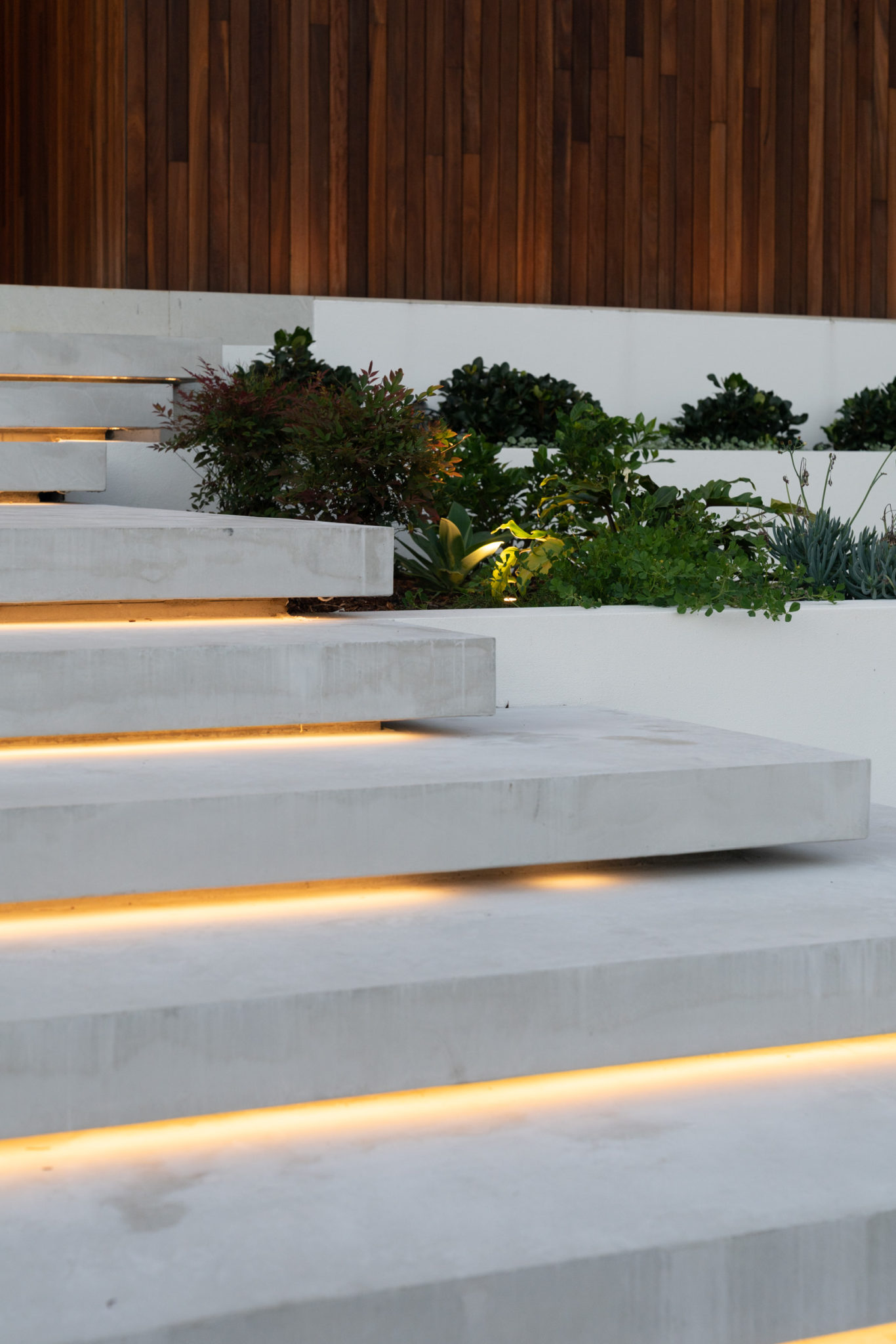 Greenwich Floating Stairs | Holcim Geostone