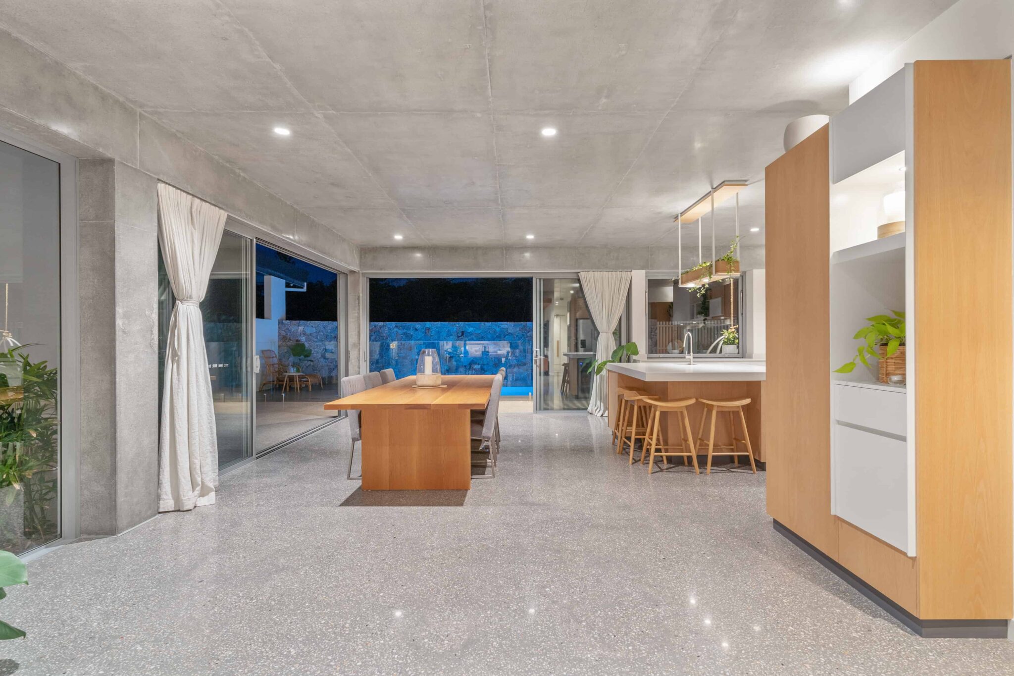 Polished & Honed Concrete Floors & Driveways | Holcim Geostone